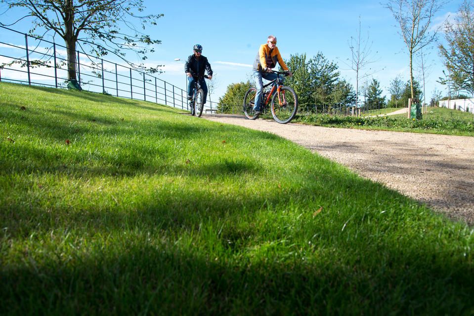 Footpaths and cycleway – Alconbury Weald - Urban&Civic